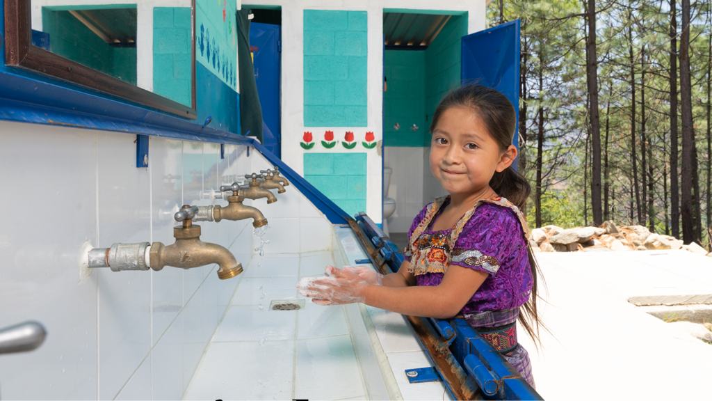 Baños Cambian Vidas: Transformando realidades en América Latina